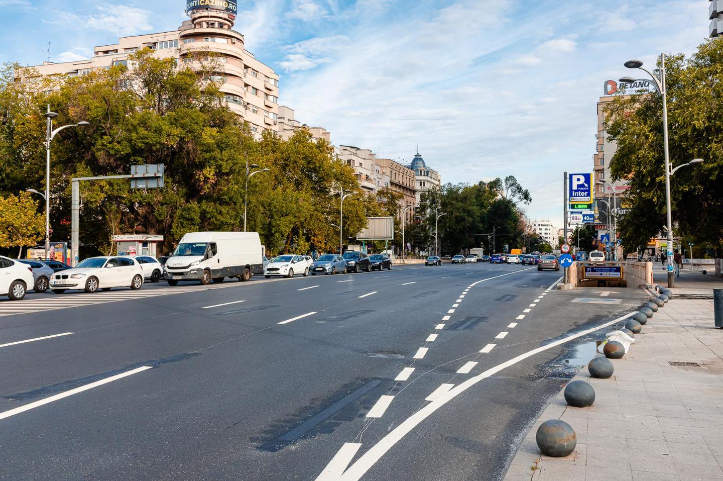 Vom avea benzi unice pentru autobuze pe Bulevardul Magheru! Se trasează ...