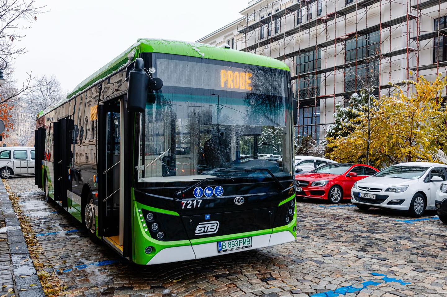 Se montează 6 stații de încărcare pentru autobuzele electrice din București. 40 dintre aceste ...
